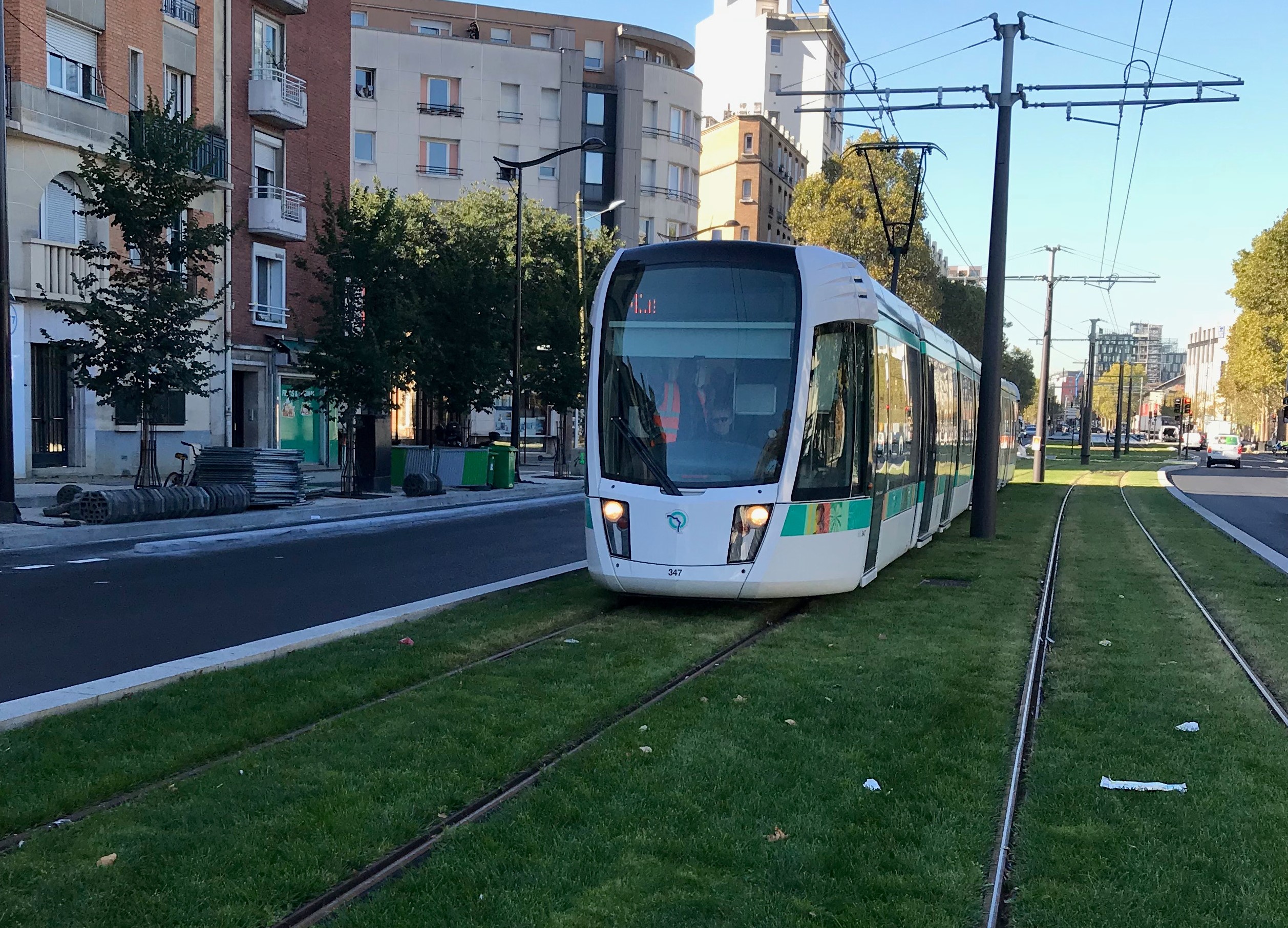 LE TRAM DE PARIS